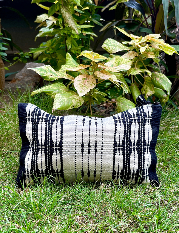 Chizami Weaves - Handwoven Utility Pouch – Darjeeling Connection